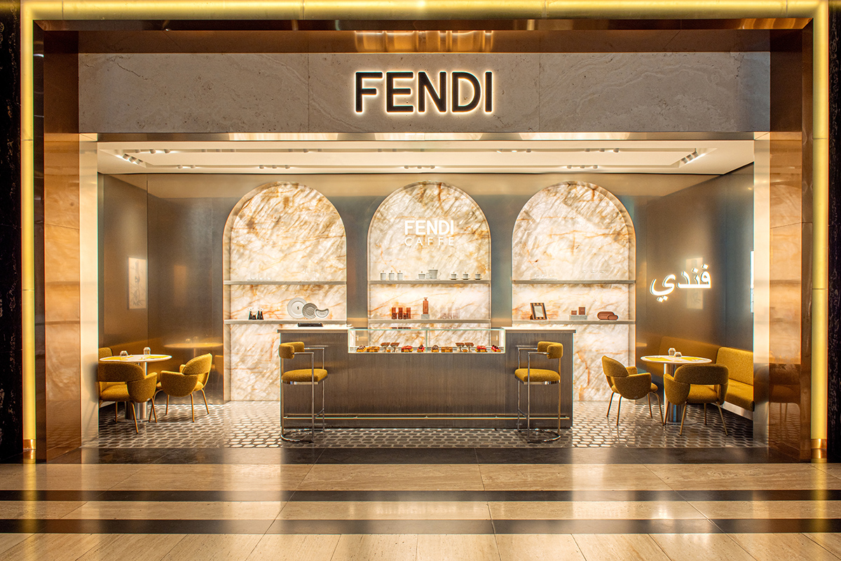 FENDI تفتتح مقهى جديدًا في برستيج، الأفنيوز مول في الكويت | Al Yaqza Al ...
